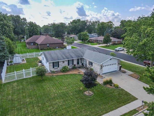 390 W Sixth St, Manteno, IL 60950