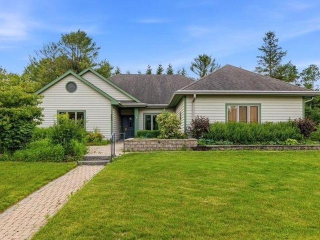 390 Woodlake Rd, Kohler, WI 53044