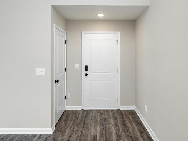 390 Woodland Circle