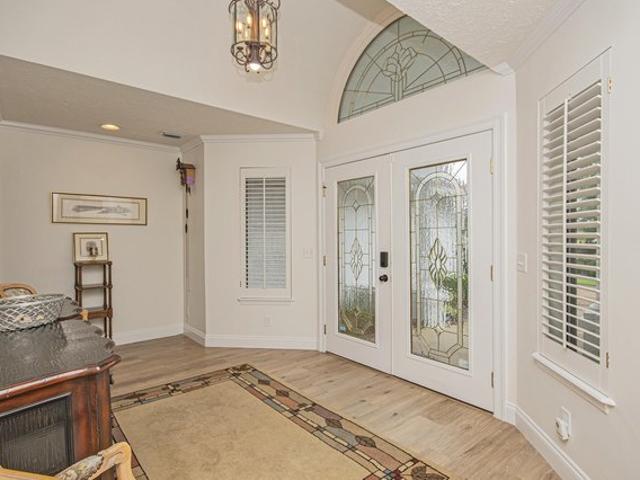 390 Wahoo Rd, Panama City Beach, FL 32408