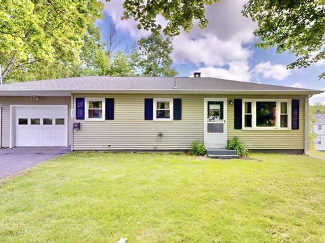 390 Webster St, Lewiston, ME 04240