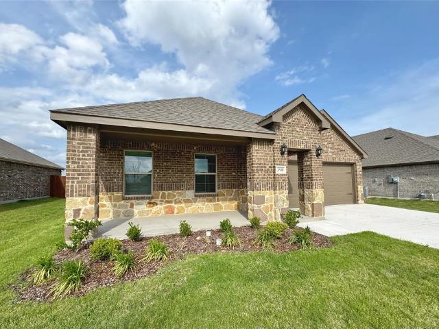 390 Zenyatta Dr, Waxahachie, TX 75165 | MLS #21243 | Compass