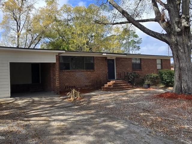 3914 Barmer Dr, Jacksonville, FL 32210