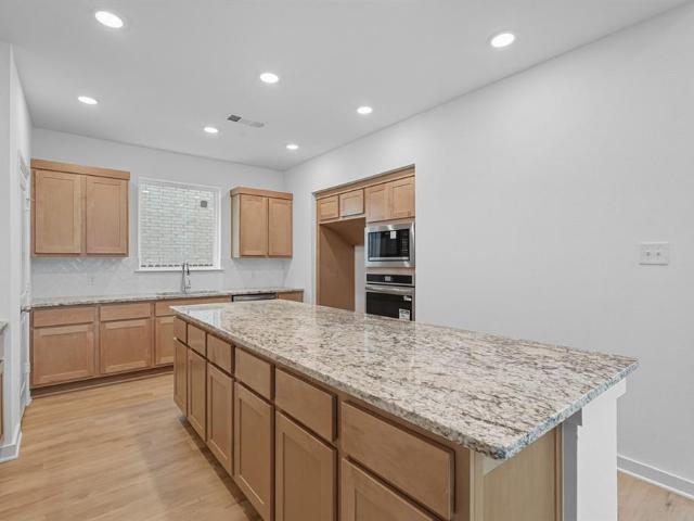 3914 Bison Ln, Crandall, TX 75114 | MLS #20919 | Compass