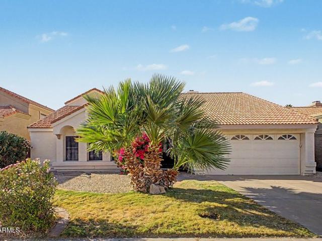 3914 E Amberwood Dr, Phoenix, AZ 85048