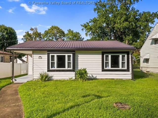 3914 Lancaster Ave, Charleston, WV 25304