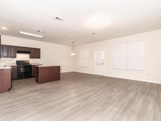 3914 Lexington Manor Court