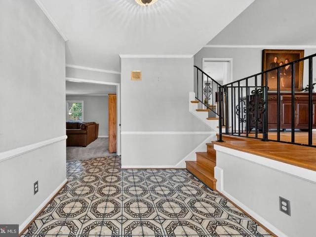 3914 Rive Drive