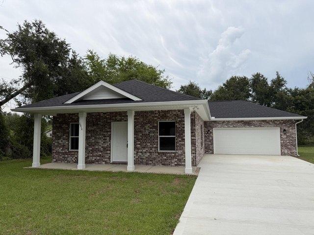 3914 Thornton St, Pace, FL 32571