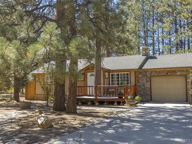 39158 Chincapin Rd, Big Bear Lake, CA 92315