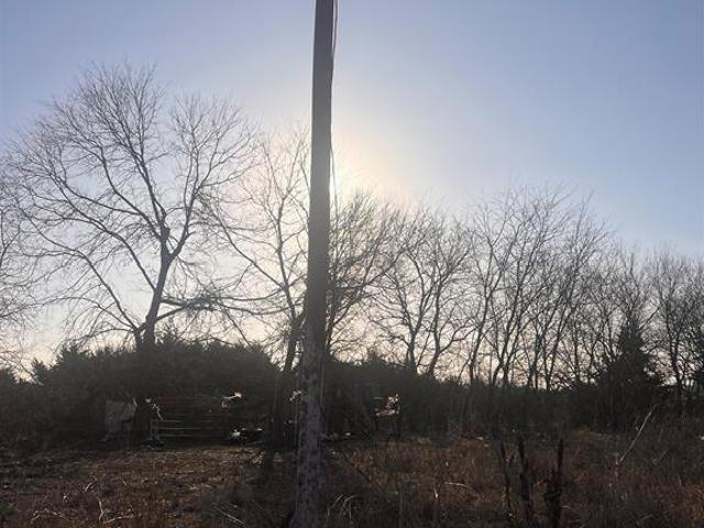 3915 Fm 815, Trenton, TX 75490 | MLS #21182