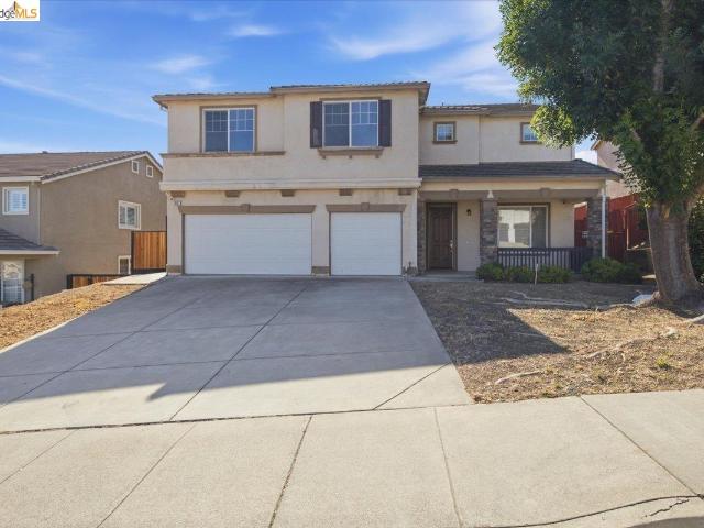 3915 Hummingbird Drive