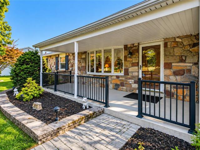 3915 Hecktown Road