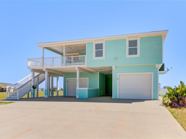 3915 Kiva Road