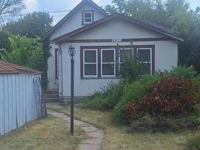 3915 18th Ave S, Minneapolis, MN 55407