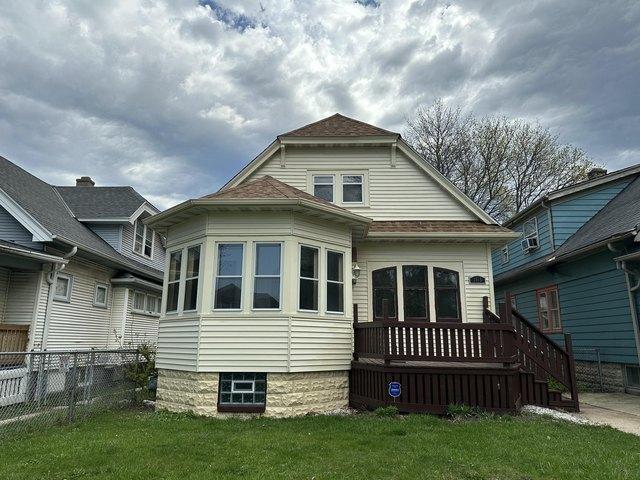 3916 N 24th Pl, Milwaukee, WI 53206
