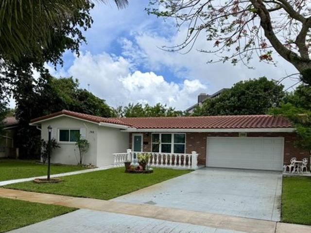 3916 Adams St, Hollywood, FL 33021