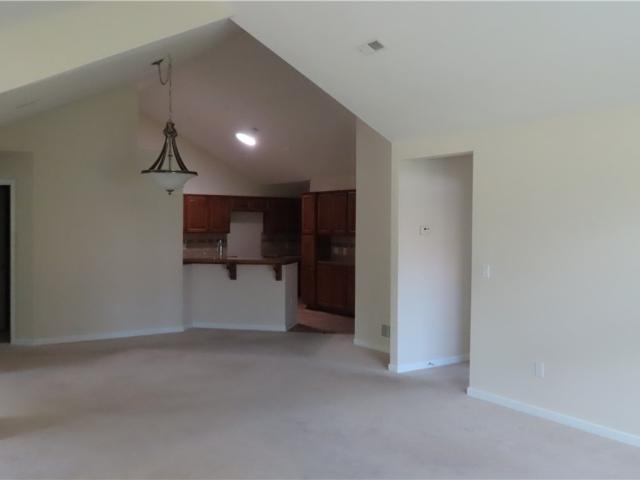 3916 Coventry Lane