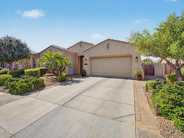 3916 e beechnut place