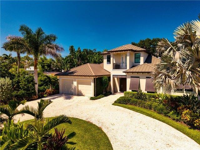 3916 Indian River Dr E, Vero Beach, FL 32963