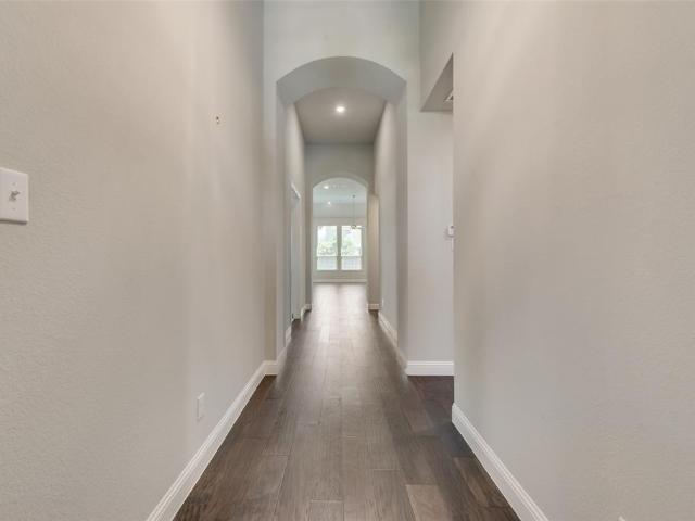 3916 Ironbark Way