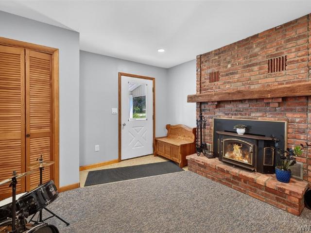 3916 Lockport Road