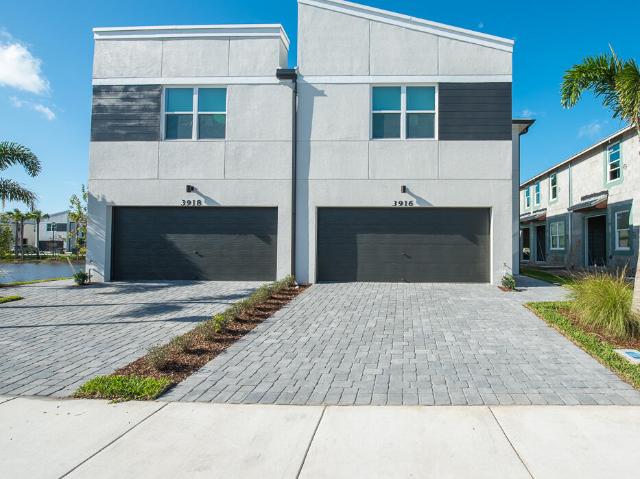 3916 SE Mentmore Ln, Stuart, FL 34997 | MLS #R11054 | Compass