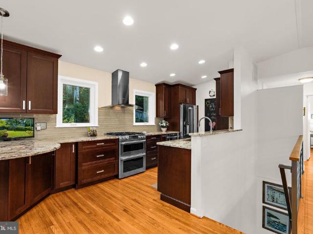 3916 Wexford Drive