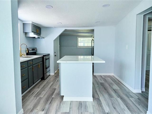 3917 E Hanna Ave, Tampa, FL 33610 | MLS #TB8491 | Compass