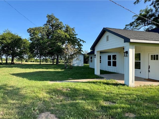 3917 Harbor Bolton Rd +/ 2 acres