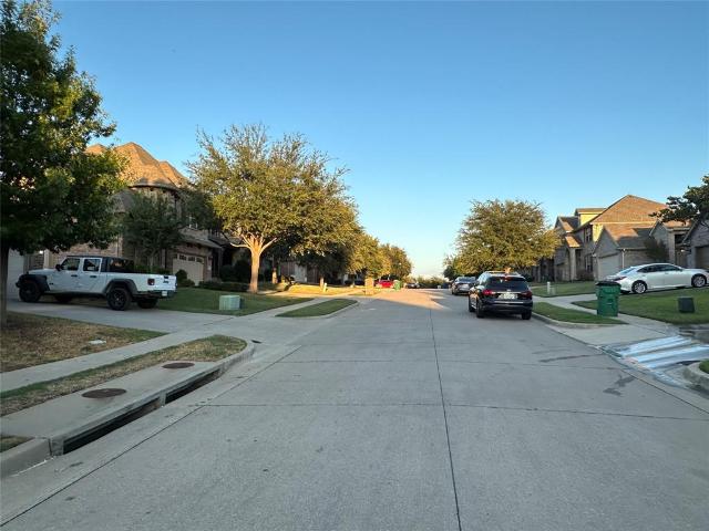 3917 Jeanette Lane