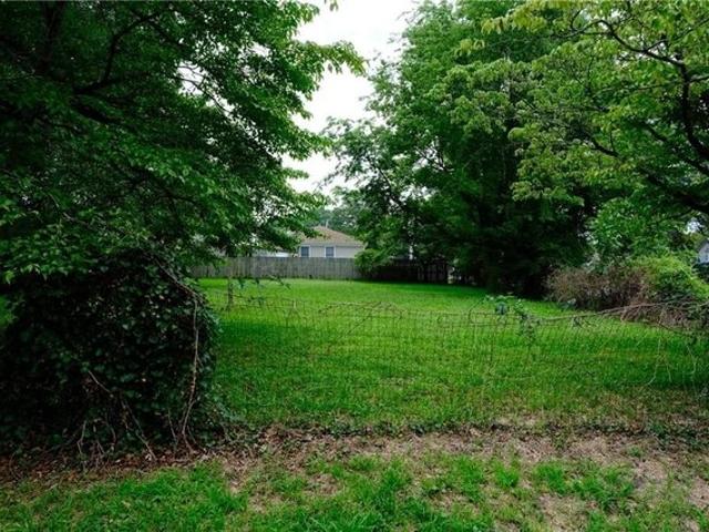3917 South St, Portsmouth, VA 23707