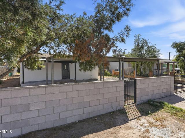 3917 W Lincoln St, Phoenix, AZ 85009 | MLS #6998 | Compass