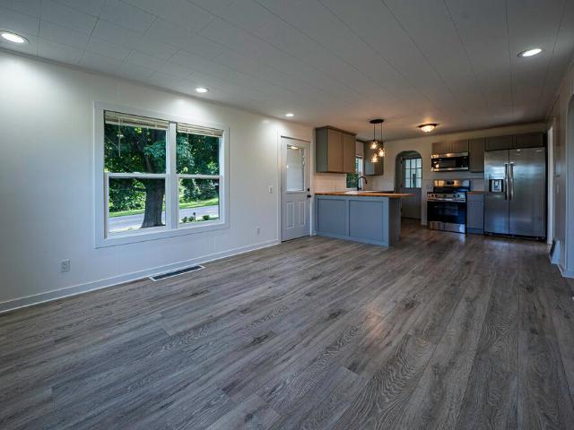 3917 W Shelby Road
