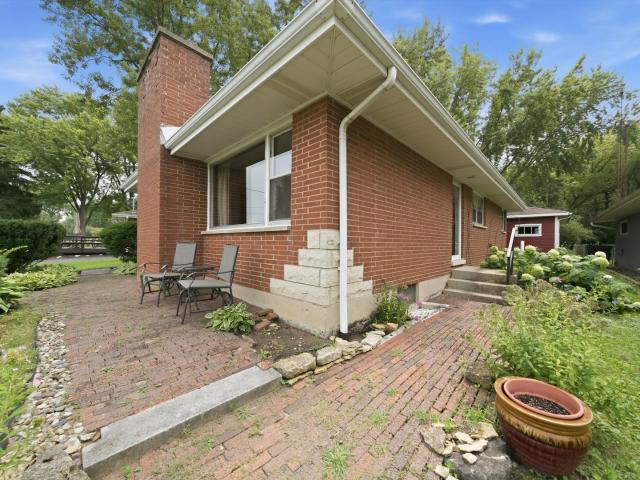39181 N Cedar Crest Drive