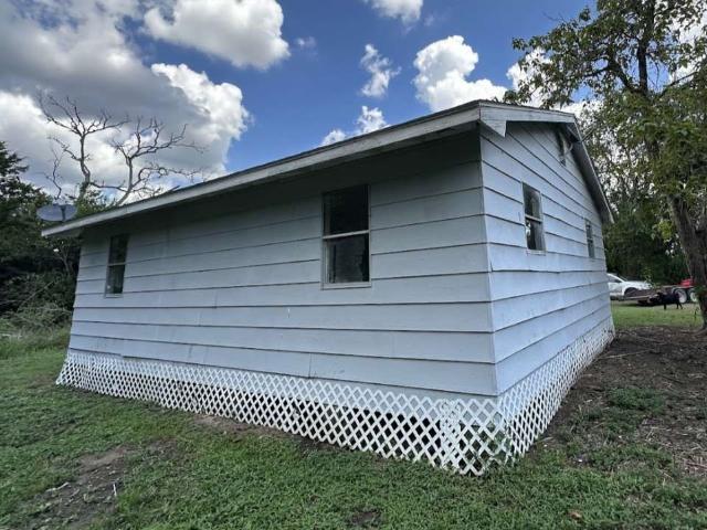 3918 N Sycamore St, Bedias, TX 77831 | MLS #54568