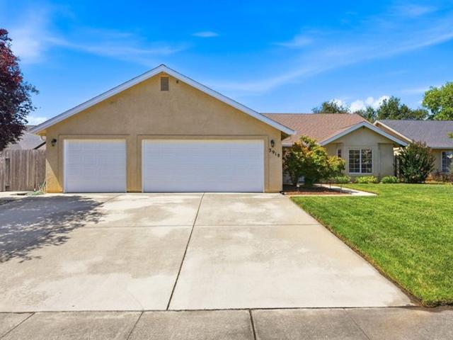 3918 Cambria Dr, Redding, CA 96002