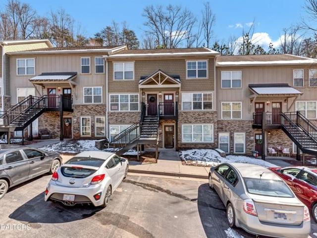 3918 Cherokee Woods Way Apt 103, Knoxville, TN 37920