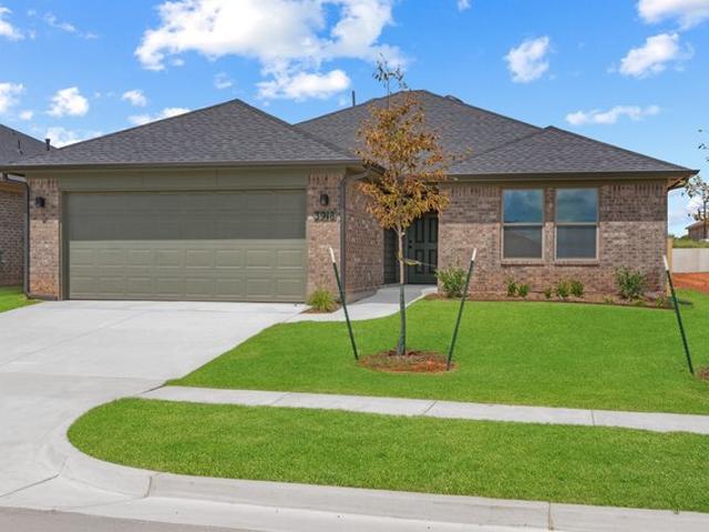 3918 Eureka Dr, Norman, OK 73069