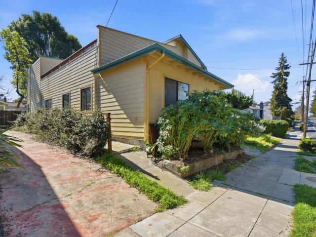 3918 High Street
