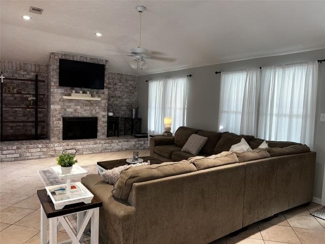 3918 Rosemont Drive