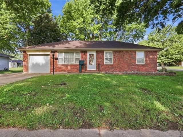 3918 S Main St, Independence, MO 64055