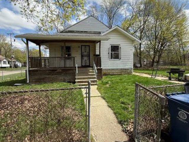 3918 Trumbull Ave, Flint, MI 48504