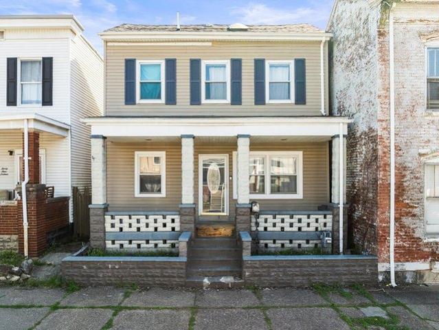 3918 Wood St, Wheeling, WV 26003