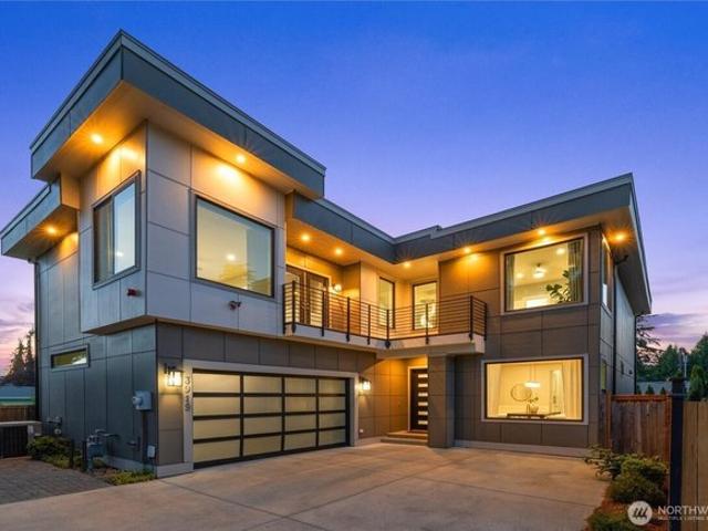 3919 Meadow Ave N, Renton, WA 98056