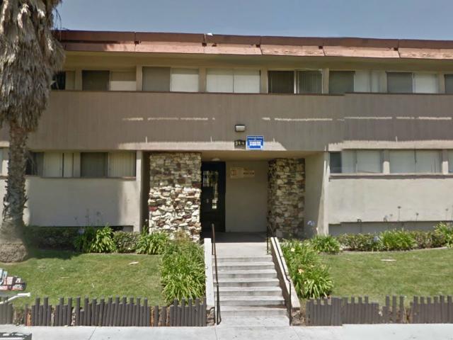 3919 Nicolet Ave, 4 beds, 2 full baths