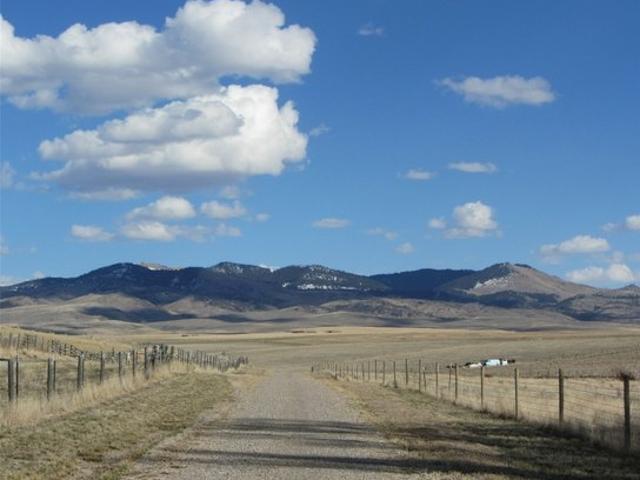 3919 Blacktail Rd, Dillon, MT 59725