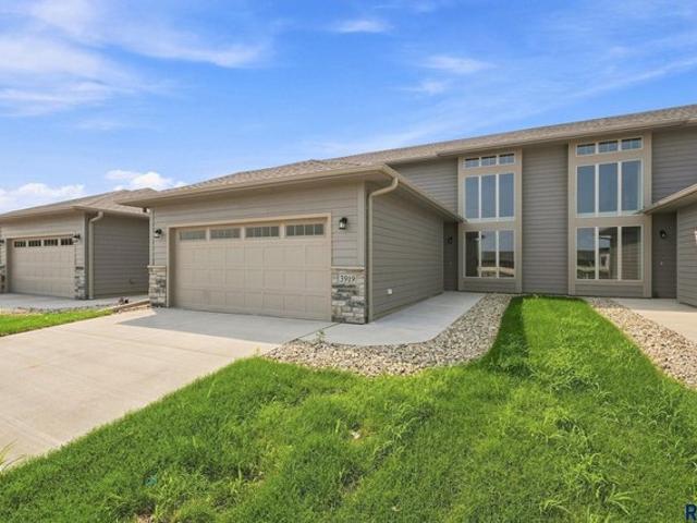 3919 E Iron Bridge Pl, Sioux Falls, SD 57108