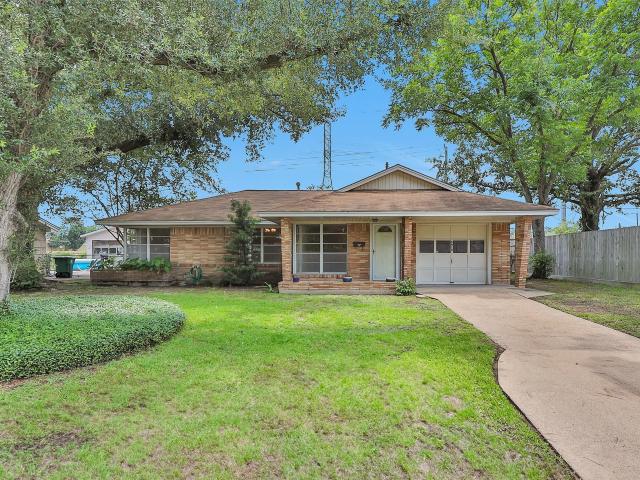 3919 Gardendale Drive