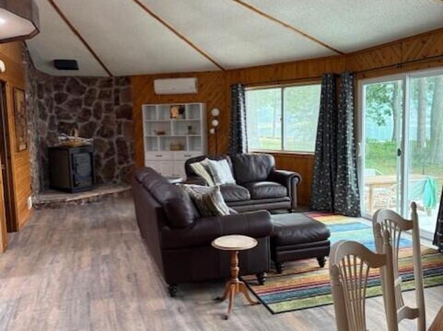 3919 Lake Taho Trail